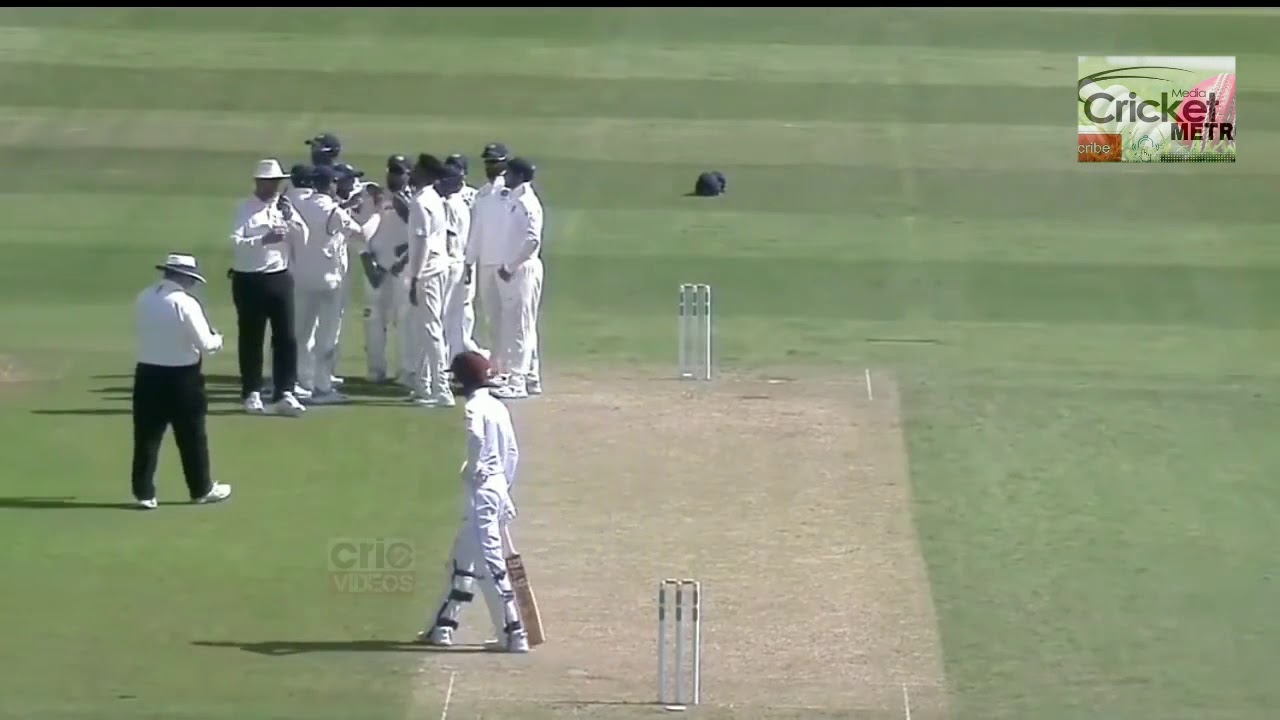Mohammed Siraj bowling in Test Cricket - YouTube