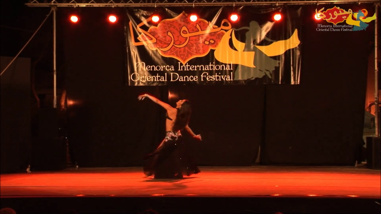 Angelina Oriental Dance in Menorca 2016 - YouTube