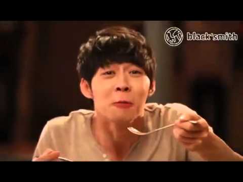 120403 JYJ Yoochun CF Filming Blacksmith Part.3 - YouTube