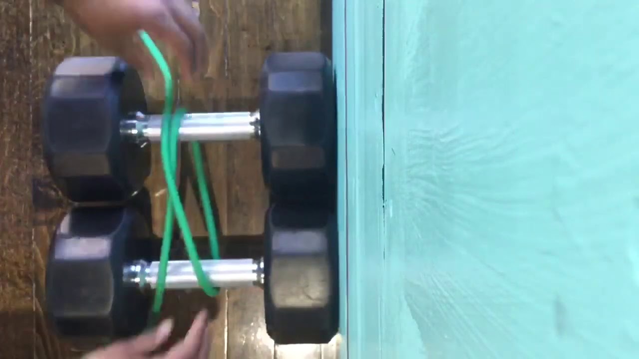Band - Anchored half crunch to leg lowers - YouTube