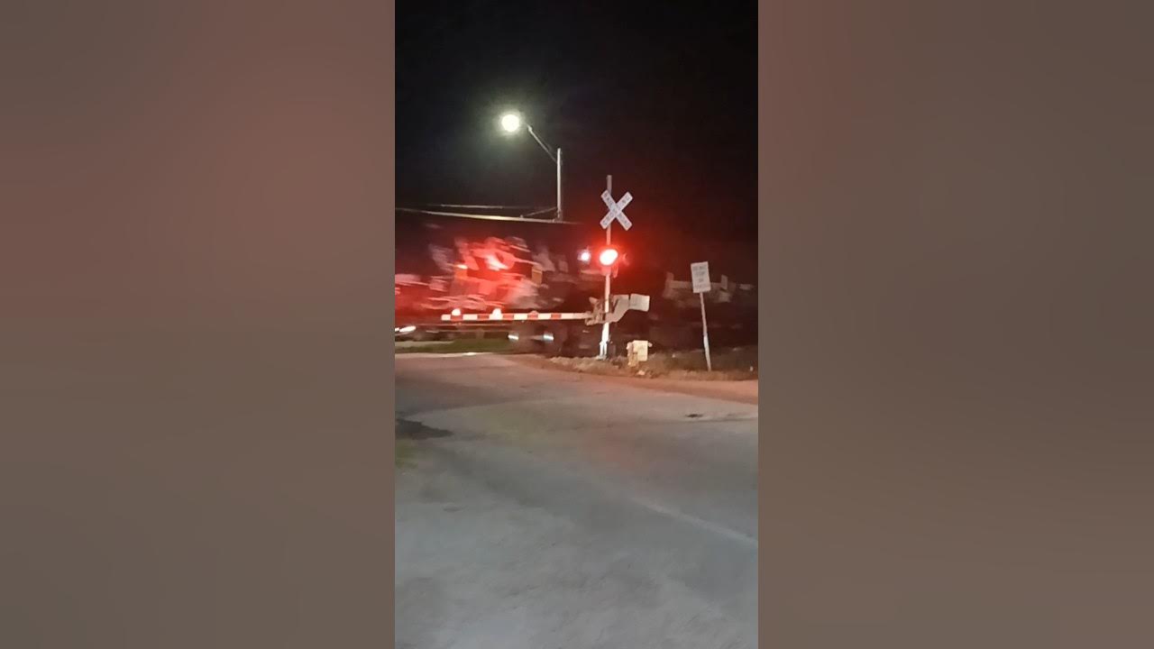 UP 5957 Lead Ethanol Train #unionpacific - YouTube