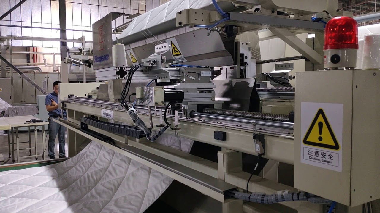 Seperate 4-side Overlock Machine For Bedding Line - YouTube