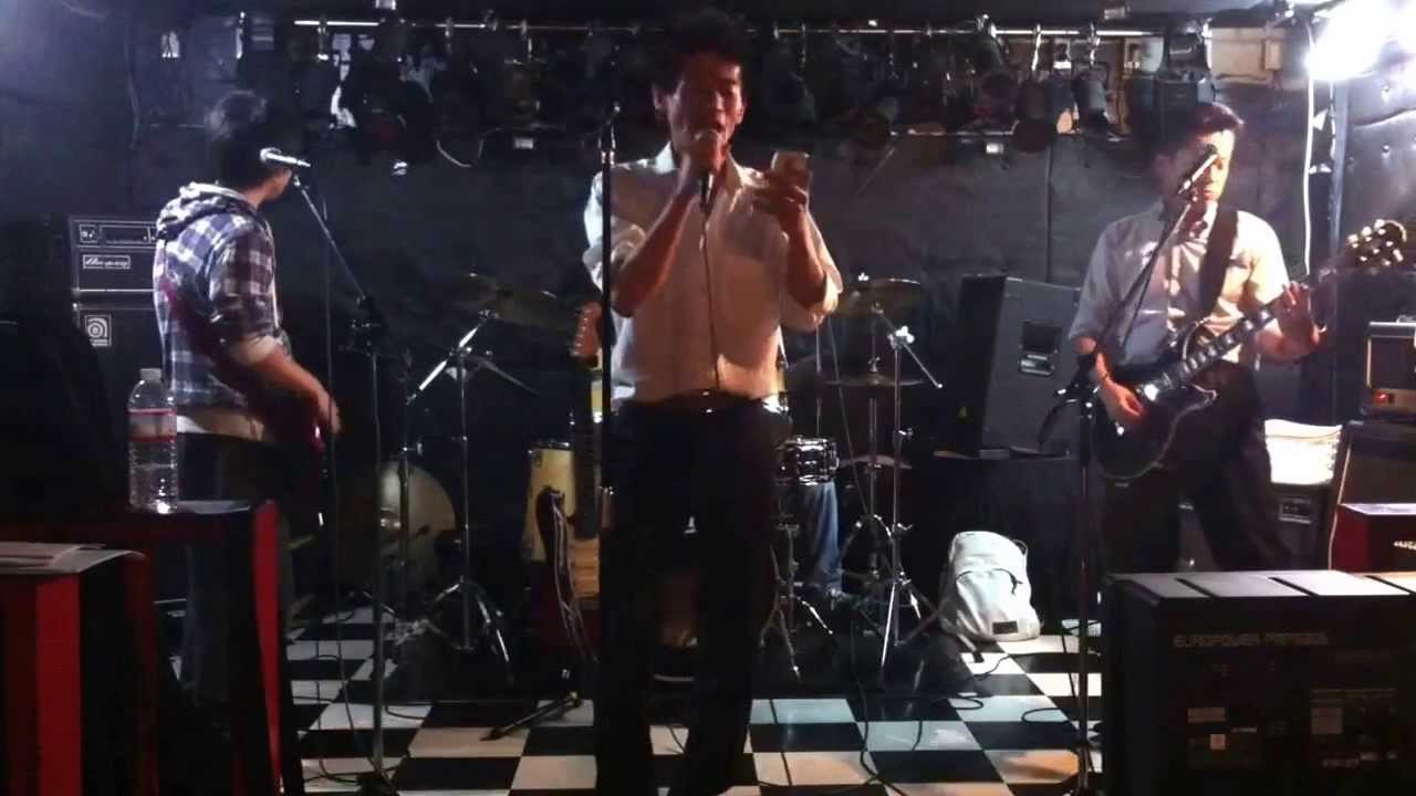 君が好きだと叫びたい/BAADカバー:BACK BEAT BAND 2013/11/6 - YouTube