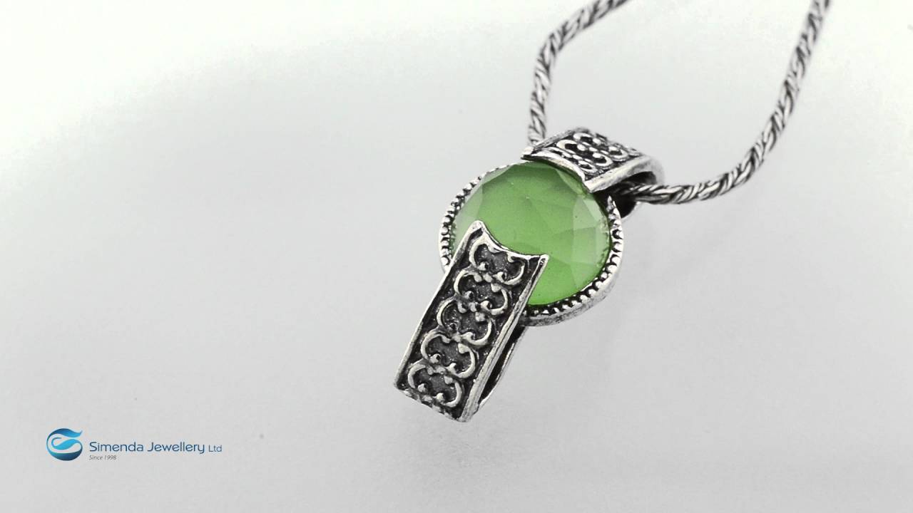 Simenda Jewellery Sterling silver 925 and green quartz pendant - YouTube