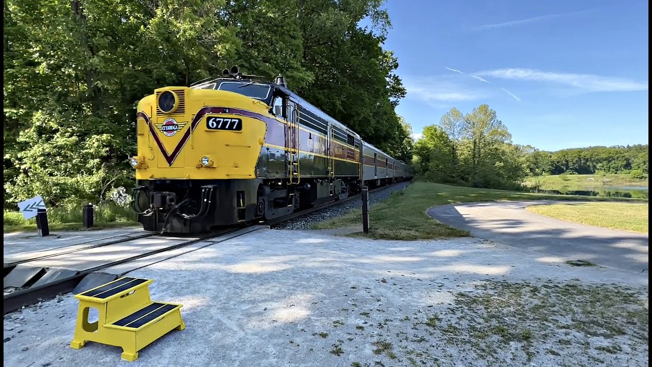 CVSR between Akron and Peninsula. - YouTube