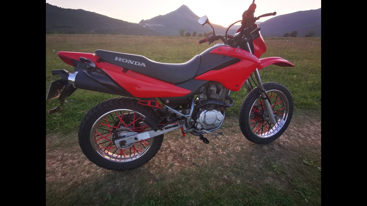 HONDA XR 125 START AND WALK AROUND ( SHORT ) - YouTube