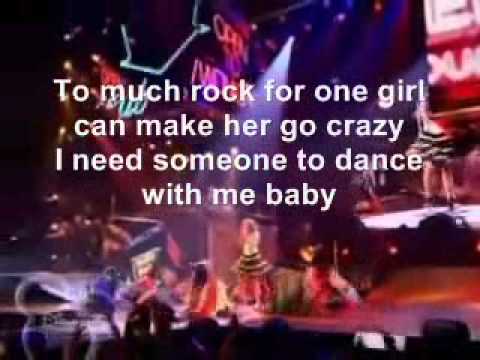 Miley Cyrus-Let's Dance (live+Lyrics on Screen) - YouTube