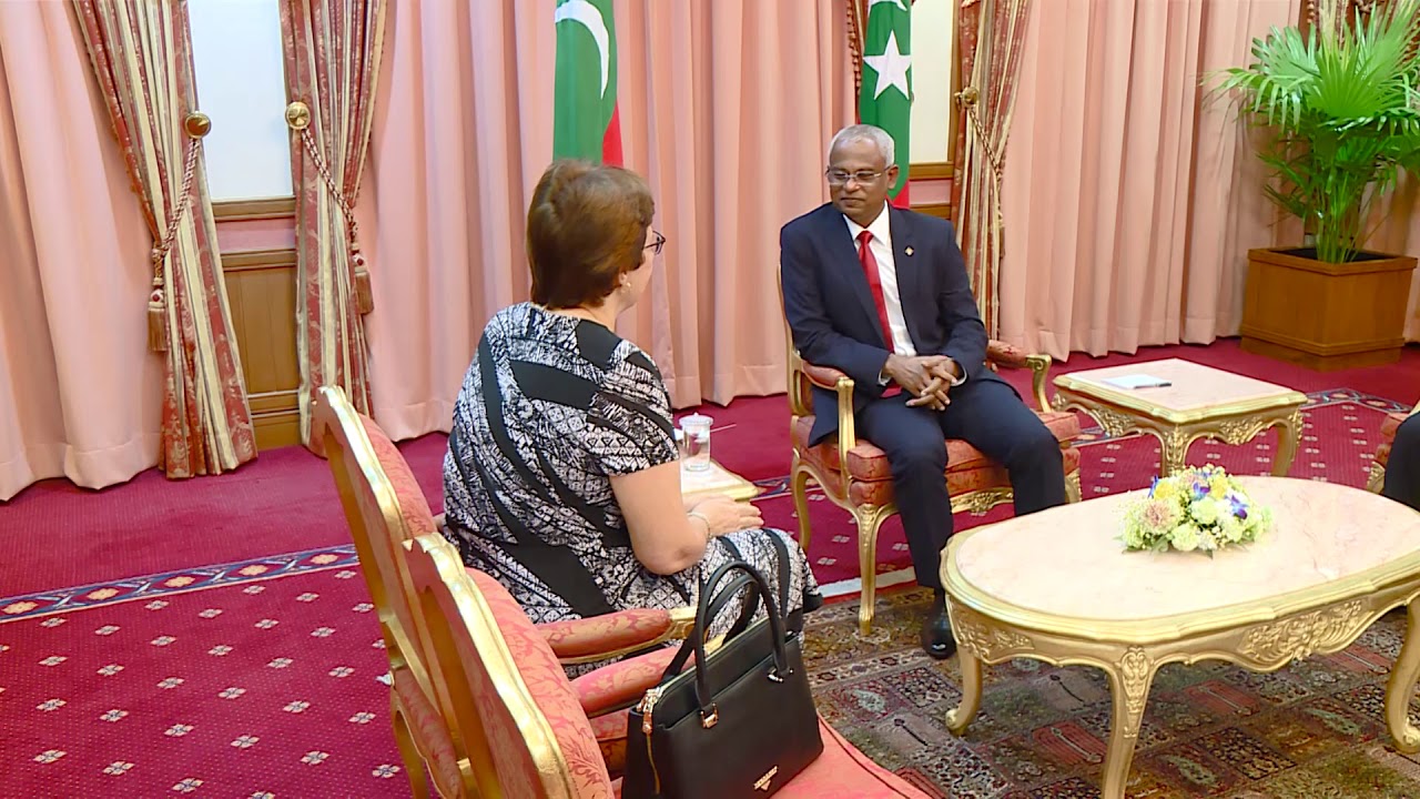 Cuban Ambassador pays courtesy call on the President - YouTube