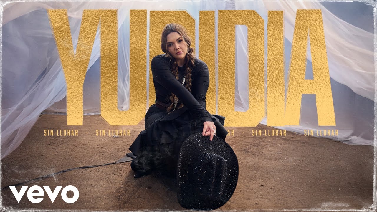 Yuridia, Alejandro Fernández - Un Bendito Día (Cover Audio) - YouTube