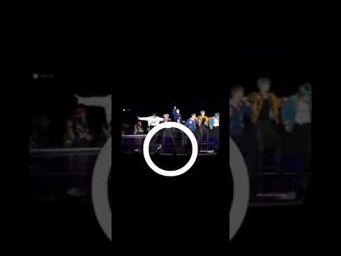 Jimin konserde düştü ( BTS A. R. M. Y)