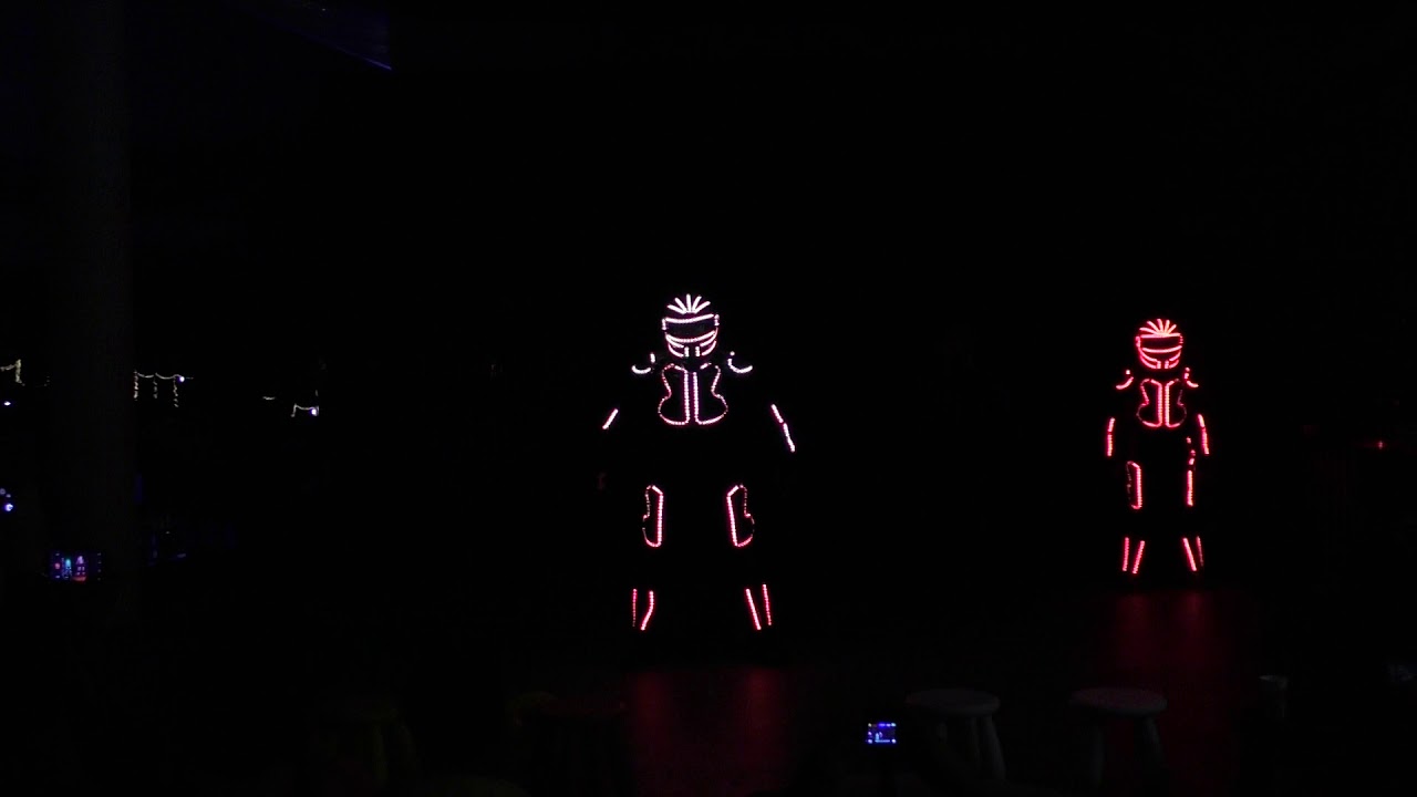 Spectacular LED tron dance. - YouTube