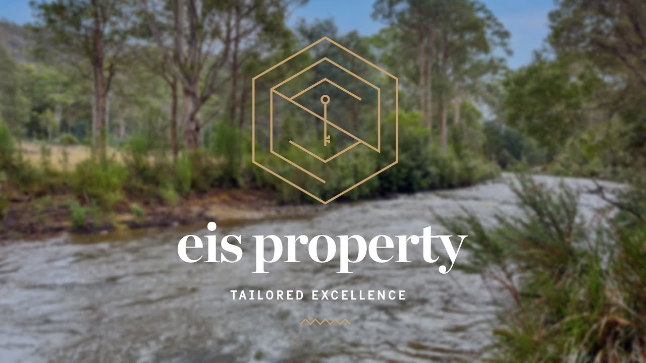 4 Field Road, Lonnavale | EIS Property - YouTube