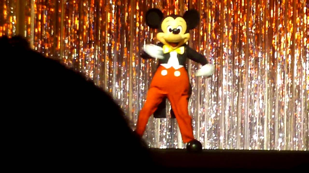 Mickey Mouse appearance at The El Capitan Theatre. - YouTube