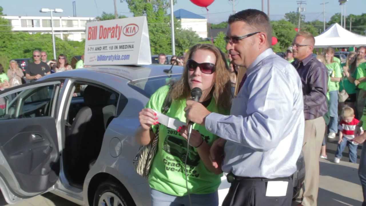 Bill Doraty Kia Medina County Graduate Giveaway - YouTube
