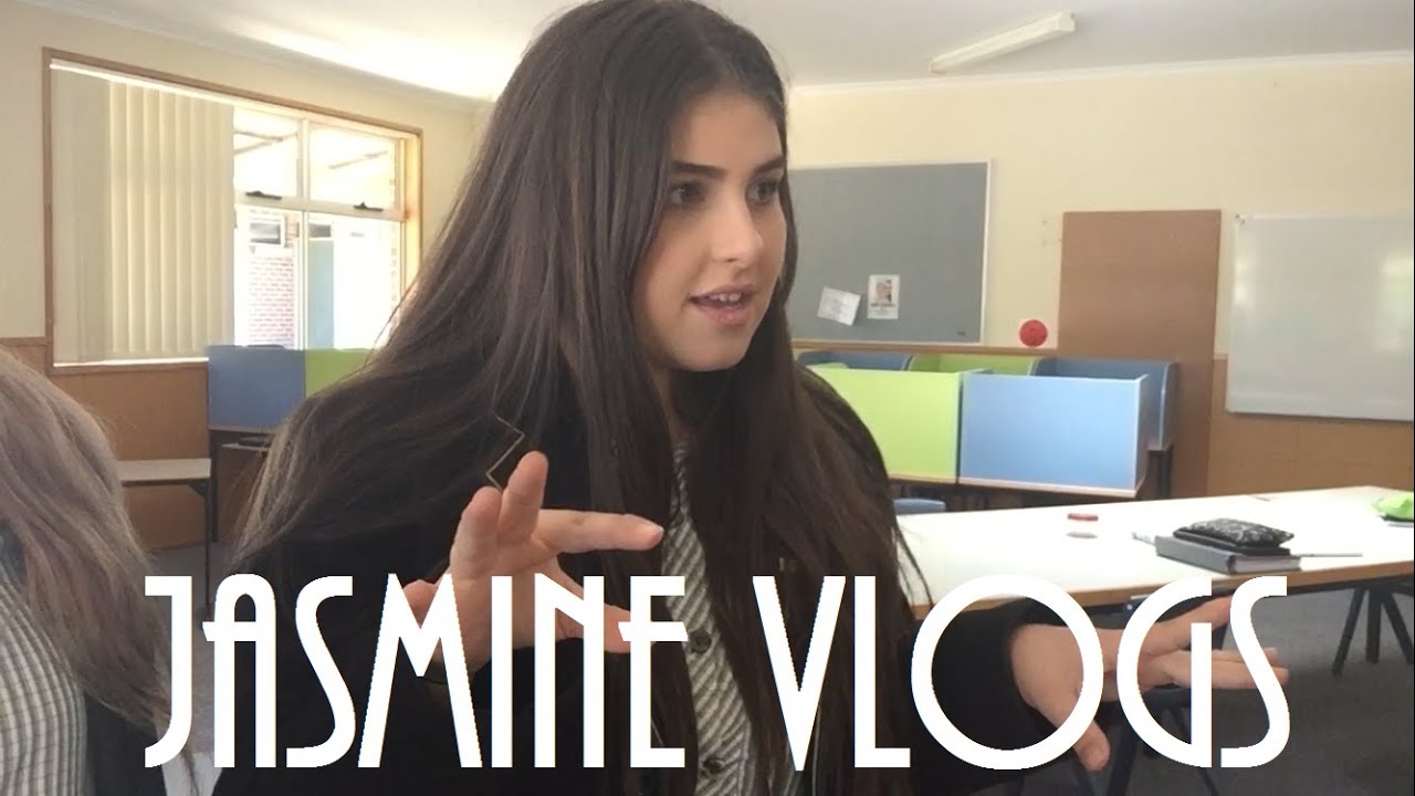 PANCAKES AND RIDDLES! Weekly Vlog 1 ღ - YouTube