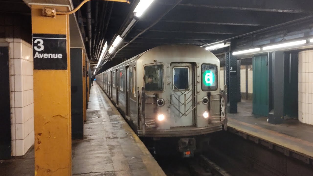 MTA NYCT Subway: R62A (6) LCL/EXP trains at 3rd Avenue - 138th street ...
