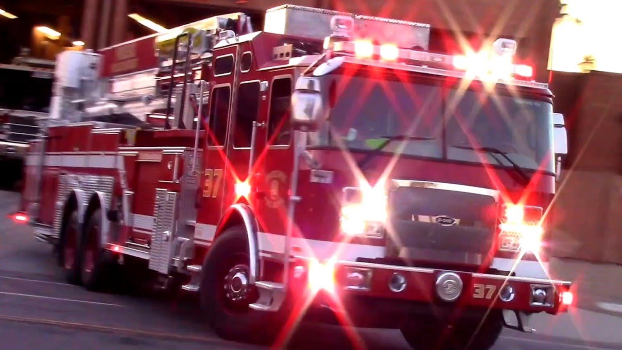 Phoenix Fire Dept. NEW Ladder 37 Responding - YouTube