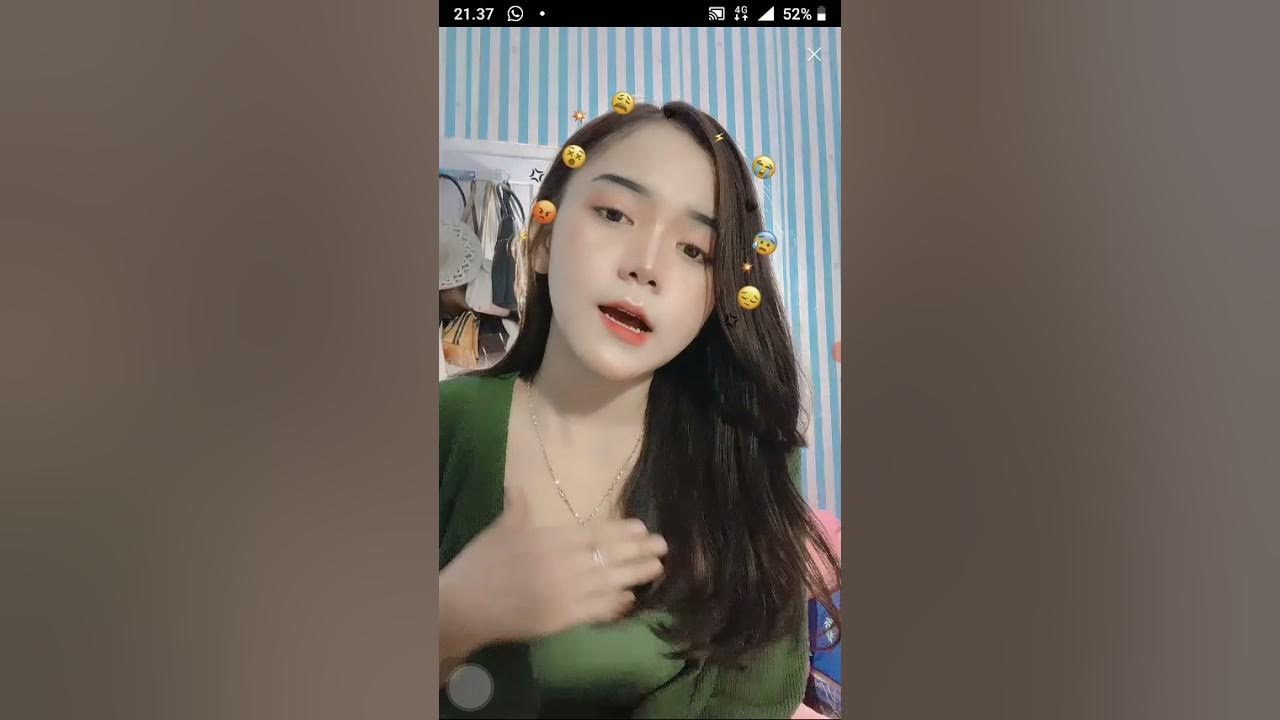 Bigo Live Hot Tante Cantik Raraaa Lepas Jilbab Bra-nya keliatan Pamer Belahan Montok - YouTube