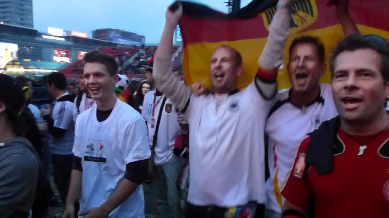 German fans singing, Warsaw Fan Zone, Euro2012, Strefa Kibica Niemcy ...
