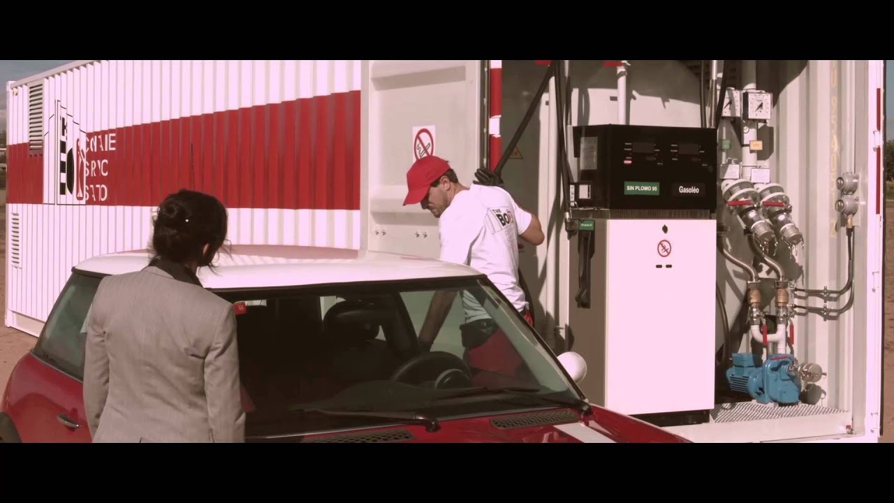 THE BOX Container Mobile Service Station - YouTube