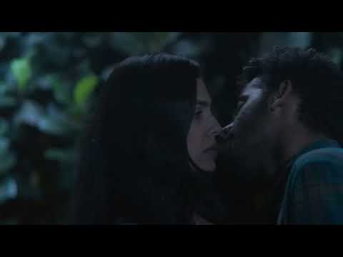 Christy Kiss Scene Hot🥵😍