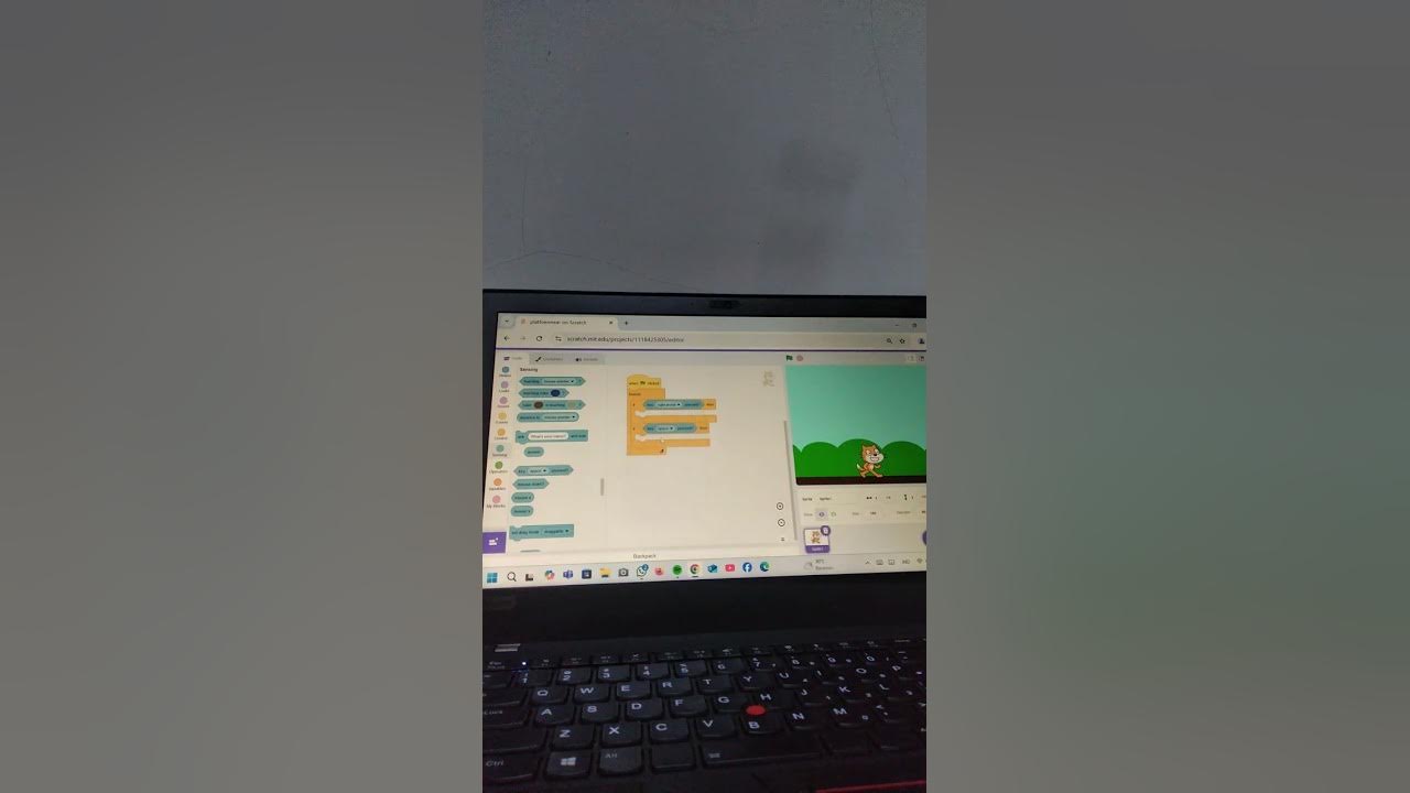 cara membuat game platform di scratch 3 - YouTube