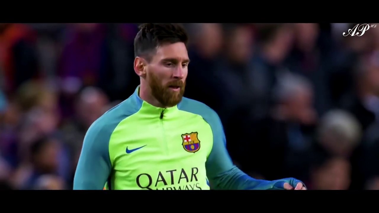 Extraordinary Lionel Messi👽 - YouTube
