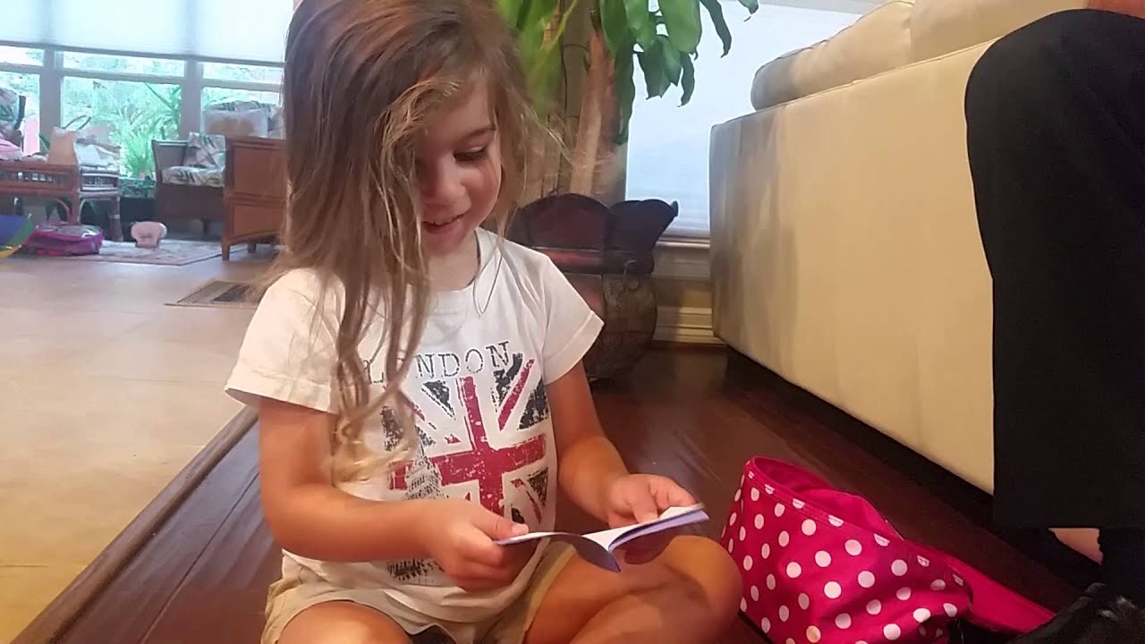 2015-08 Liz "reading" as "letters" - YouTube