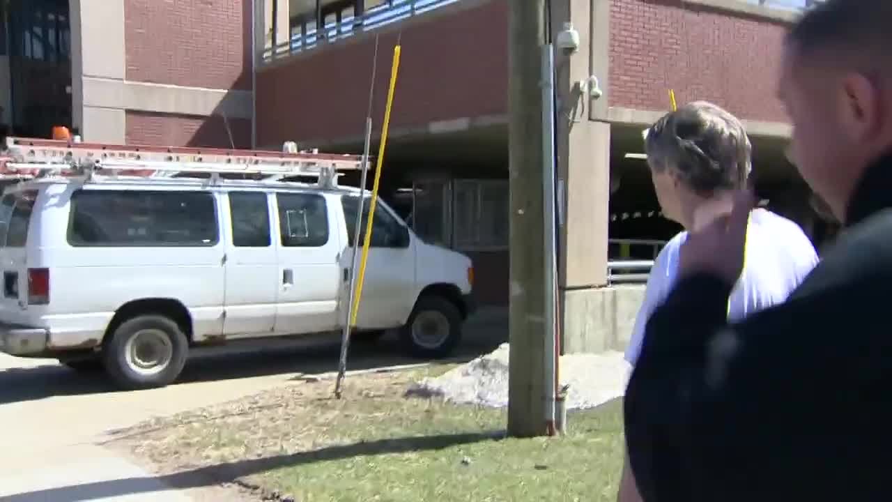 Web Extra: Bruce Bemer leaving Danbury Superior Court Thursday - YouTube