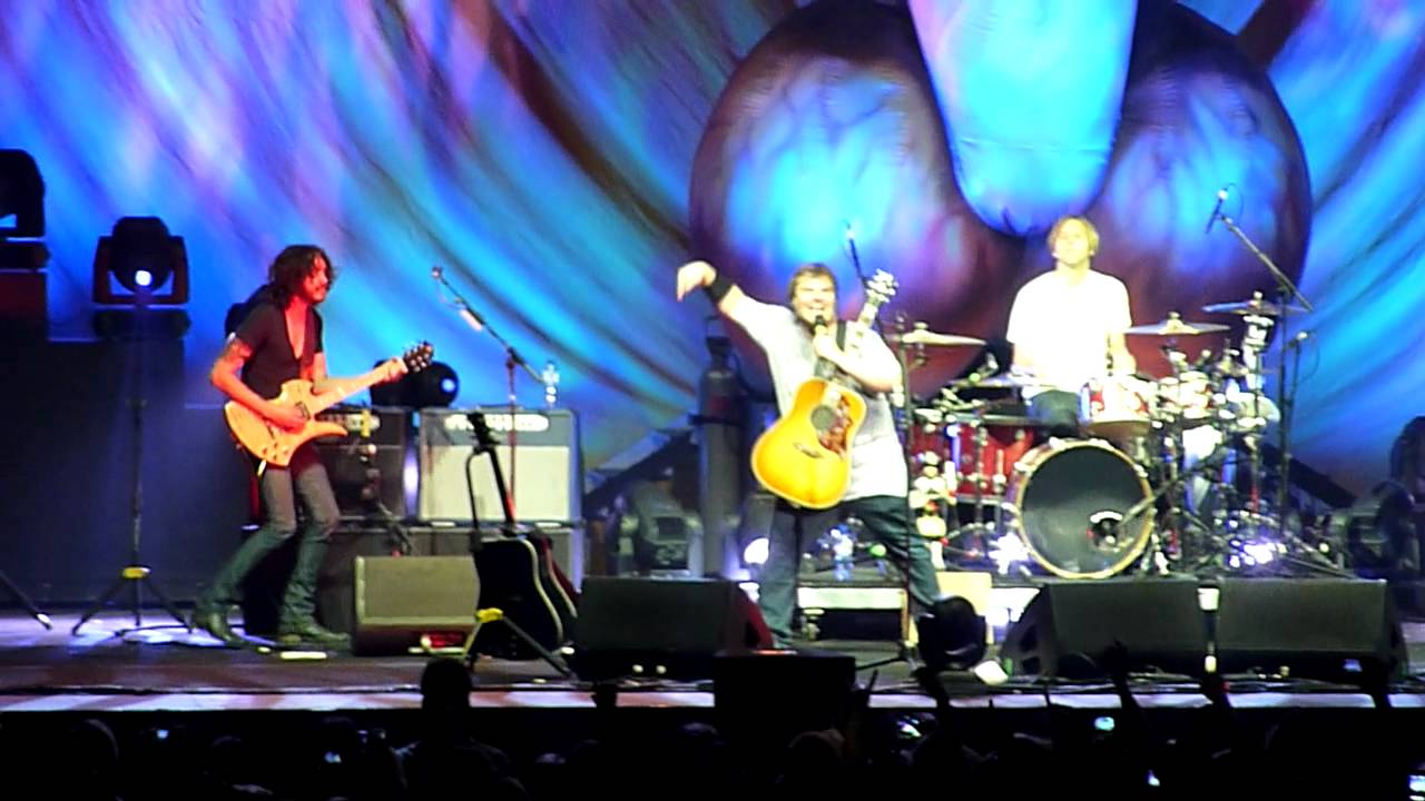 Tenacious D - Beelzeboss LIVE @ HMH Amsterdam 2012 HD - YouTube