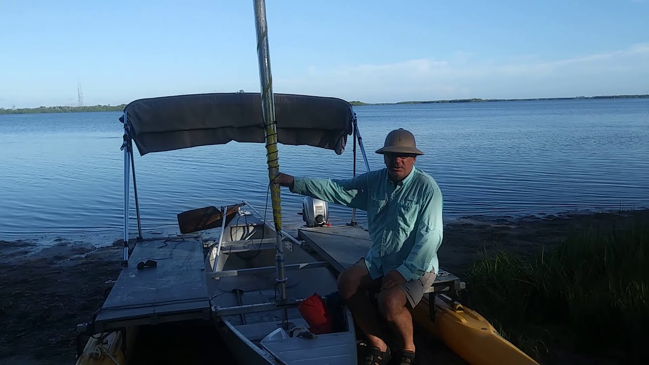 Expandacraft Outrigger Canoe Kit with sail. - YouTube