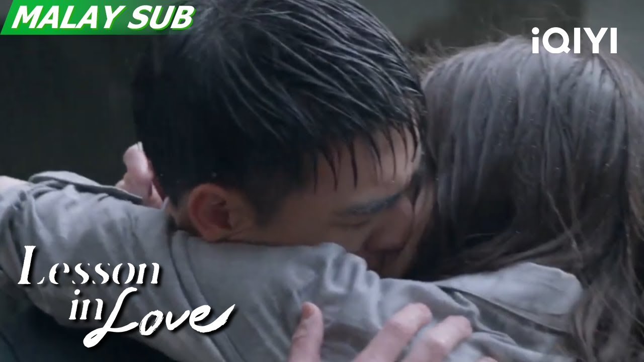 Yixiang is determined about his love for Mengyun | Lesson In Love EP7 | iQIYI Malaysia - YouTube
