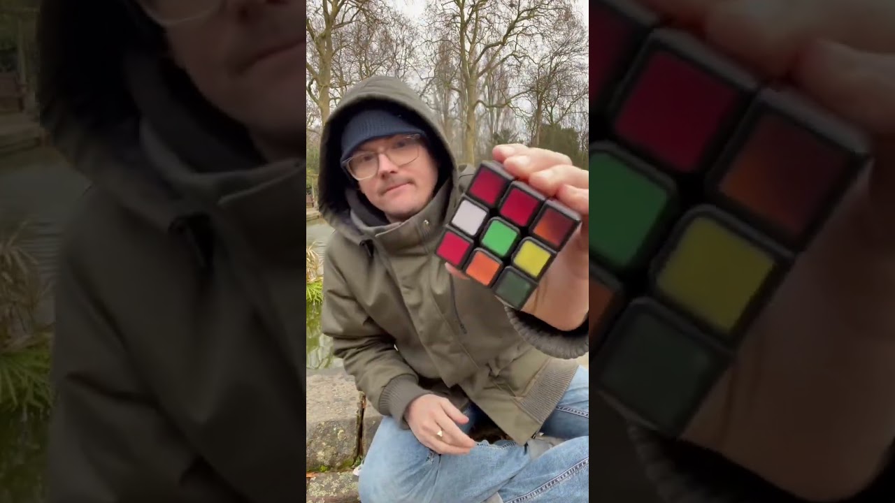 The Rubik’s Phantom Cube Winter - YouTube