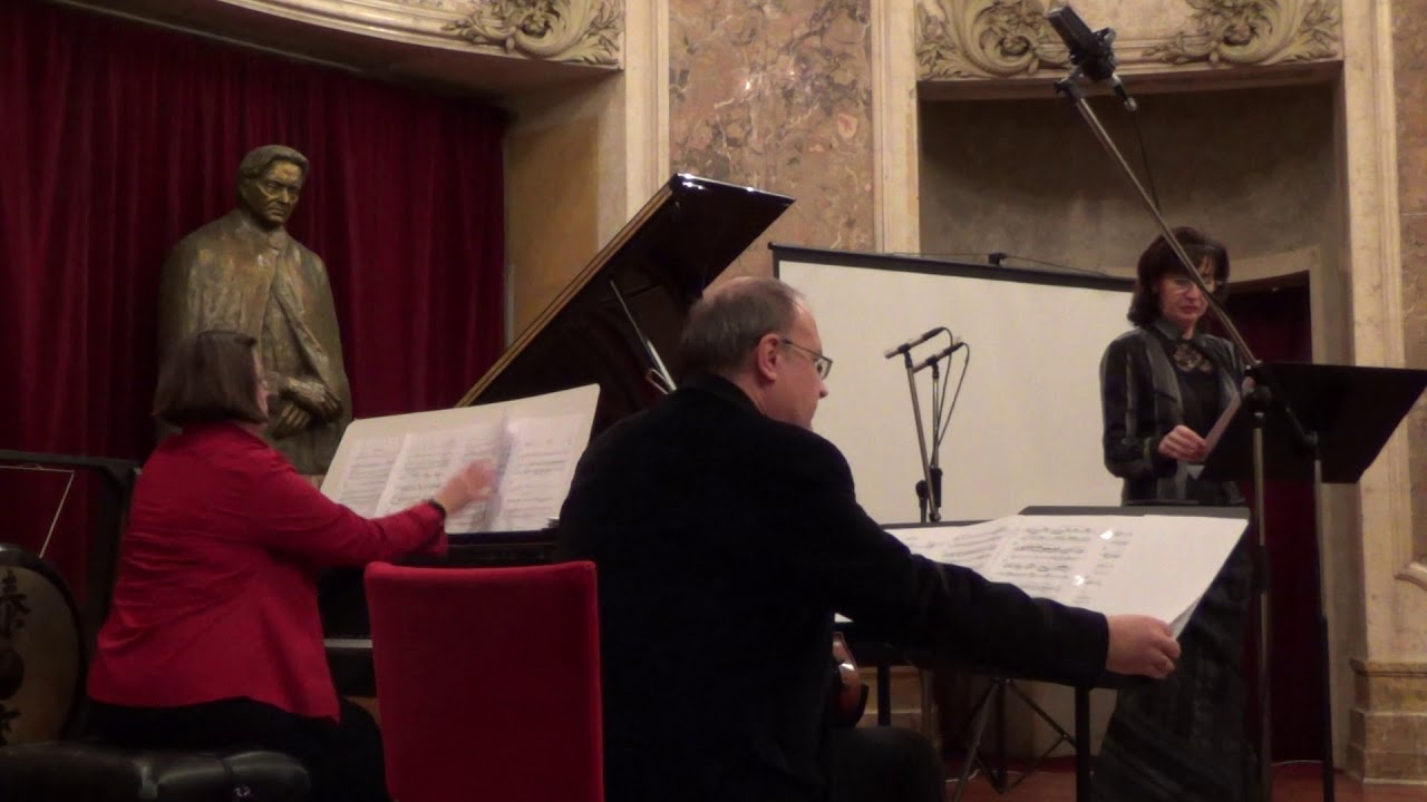 George BALINT - Prin anotimpuri bacoviene, versuri George Bacovia - YouTube