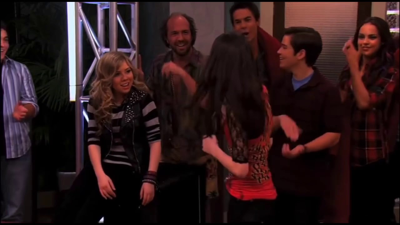 ICarly is Michael Jackson - YouTube