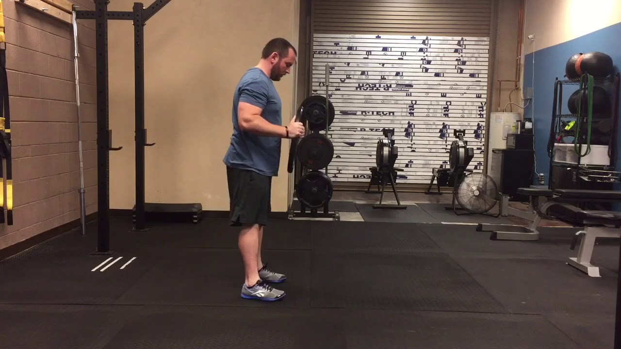 Plate Hold Squat - YouTube