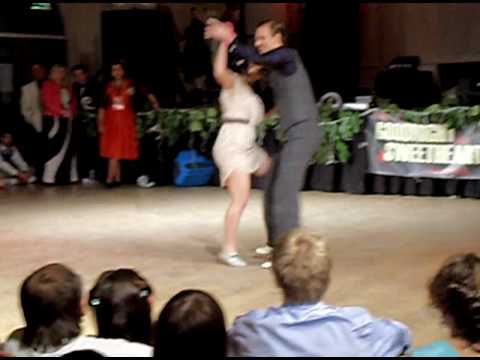 Dax and Alice at Goodnight Sweetheart 2010 - YouTube