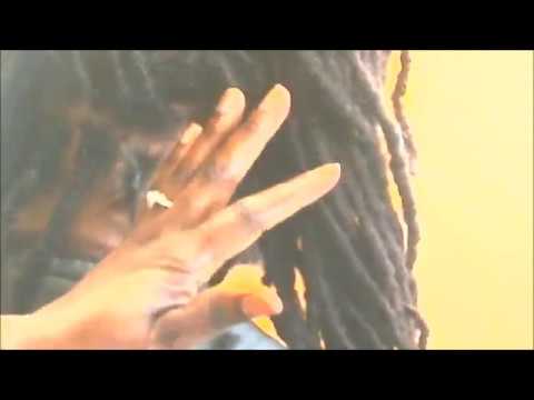 HOW TO DO: PALM ROLL YOUR LOCS THE RIGHT WAY - YouTube