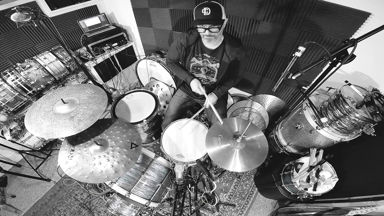 Boston Drummer Free Breakbeat 96bpm - YouTube