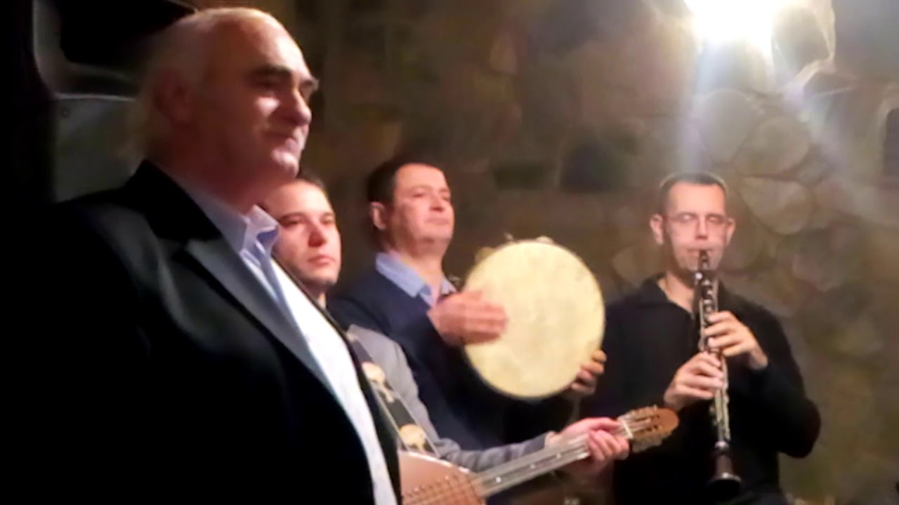 Δεν ξανά Περνώ. Γεροδημος - Μπακαγιαννης - YouTube