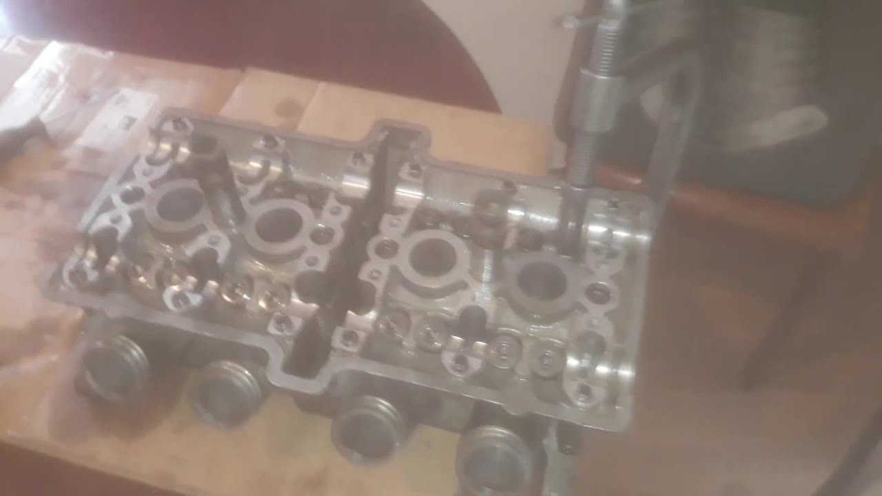 Suzuki Gsf 250 engine rebuilt - YouTube