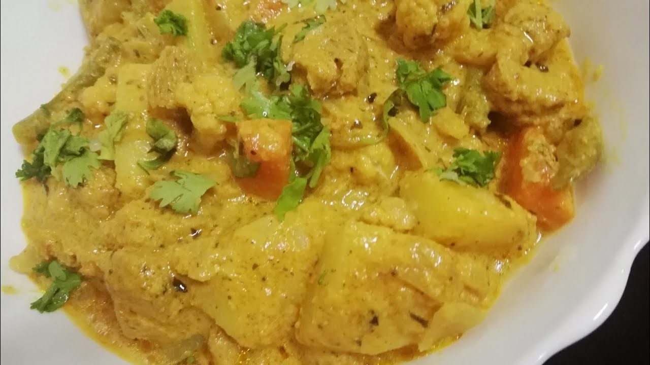 Vegetable khorma recipe|veg khorma recipe |easy veg khorma recipe - YouTube
