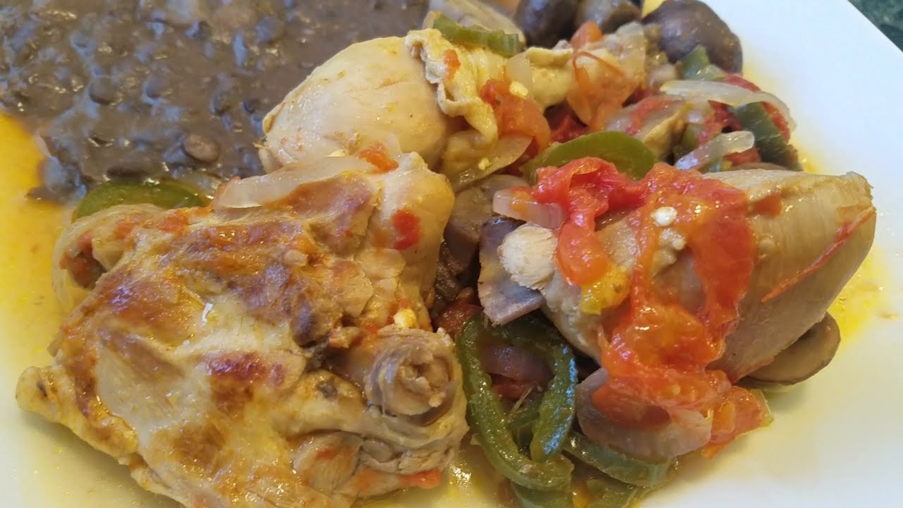 Pollo entomatado ( a la mexicana) - YouTube