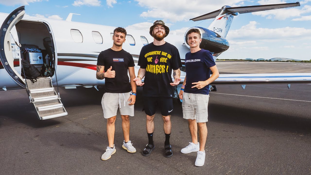 TAKING RANDOM FANS ON A JET - YouTube