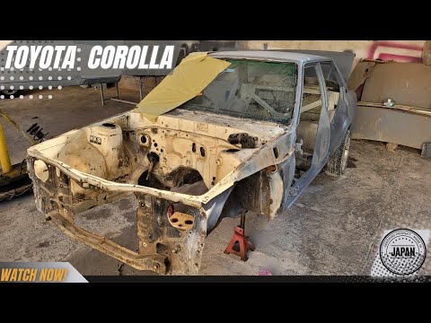 Project Corolla 82 Engine Bay Clearance - YouTube