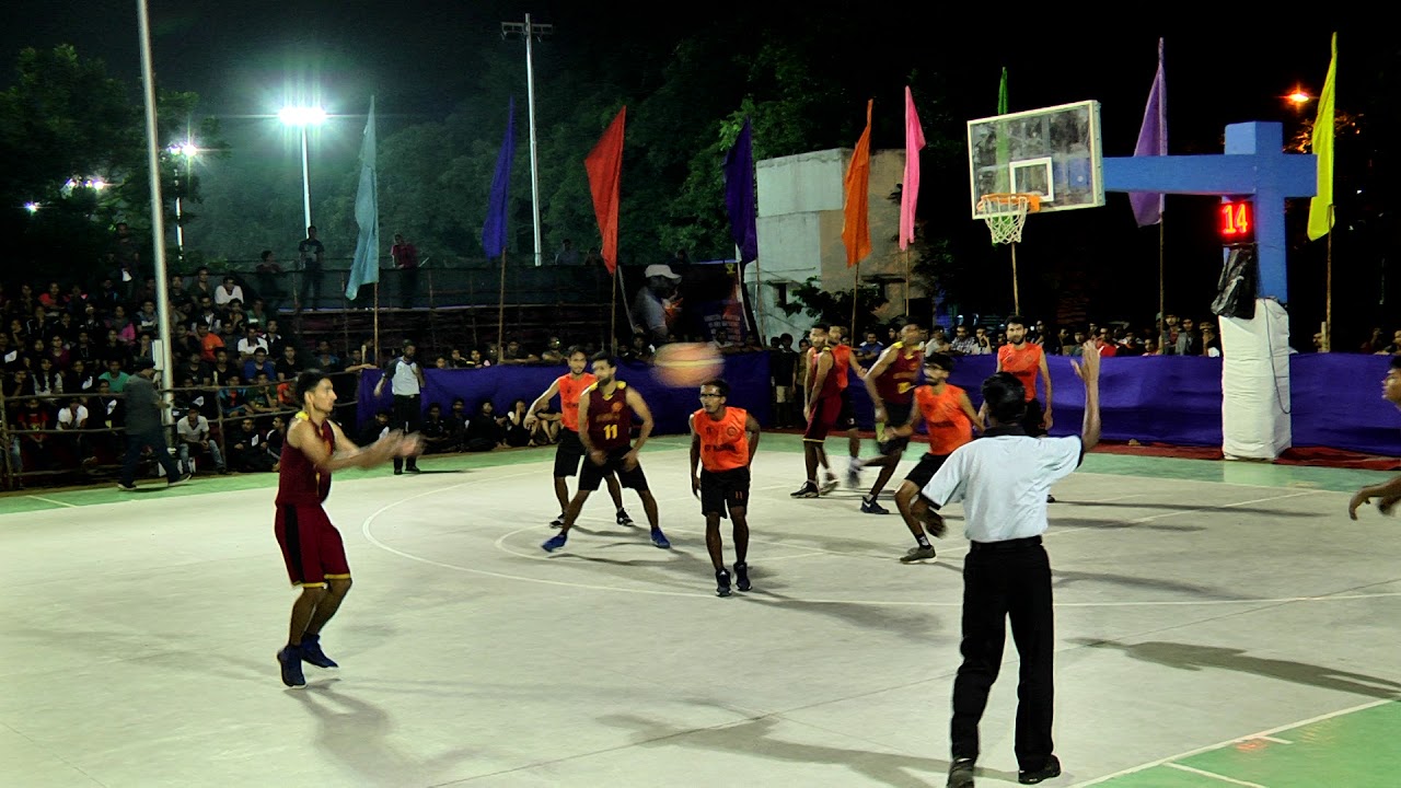 52nd INTER IIT SPORTS MEET 2017 BASKETBALL SEMIS IITB vs IITM part 5 ...