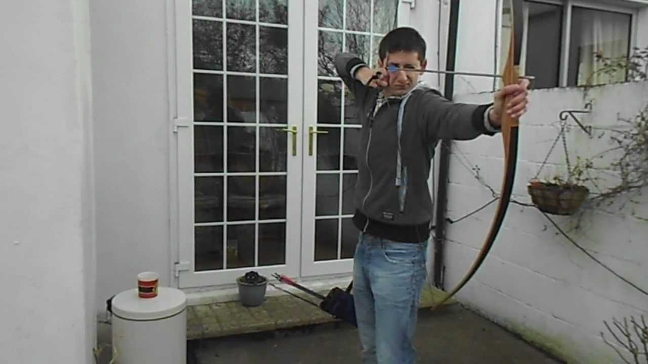 Learning To Shoot A Flatbow [HD] - YouTube