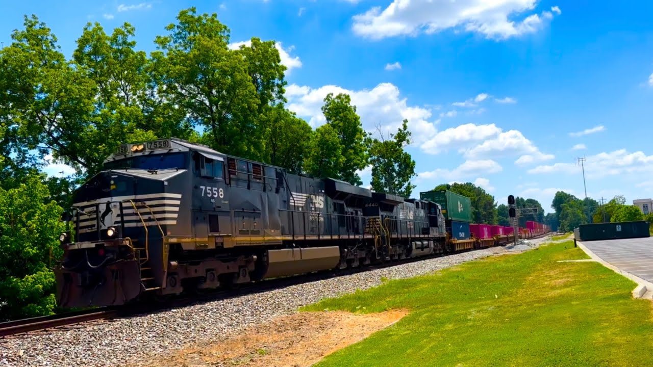 NS 282: NS 7558 4440 Duluth GA - YouTube