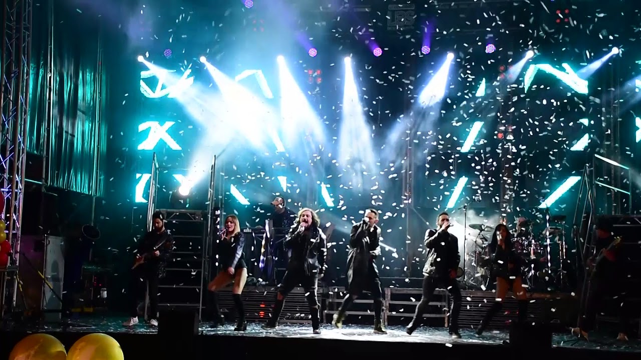 La Banda Sureña - The Jackson five "Can you Feel It" - YouTube