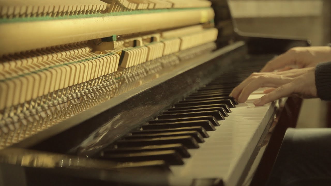 Hope - piano (música original de Mario Viñuela) - YouTube